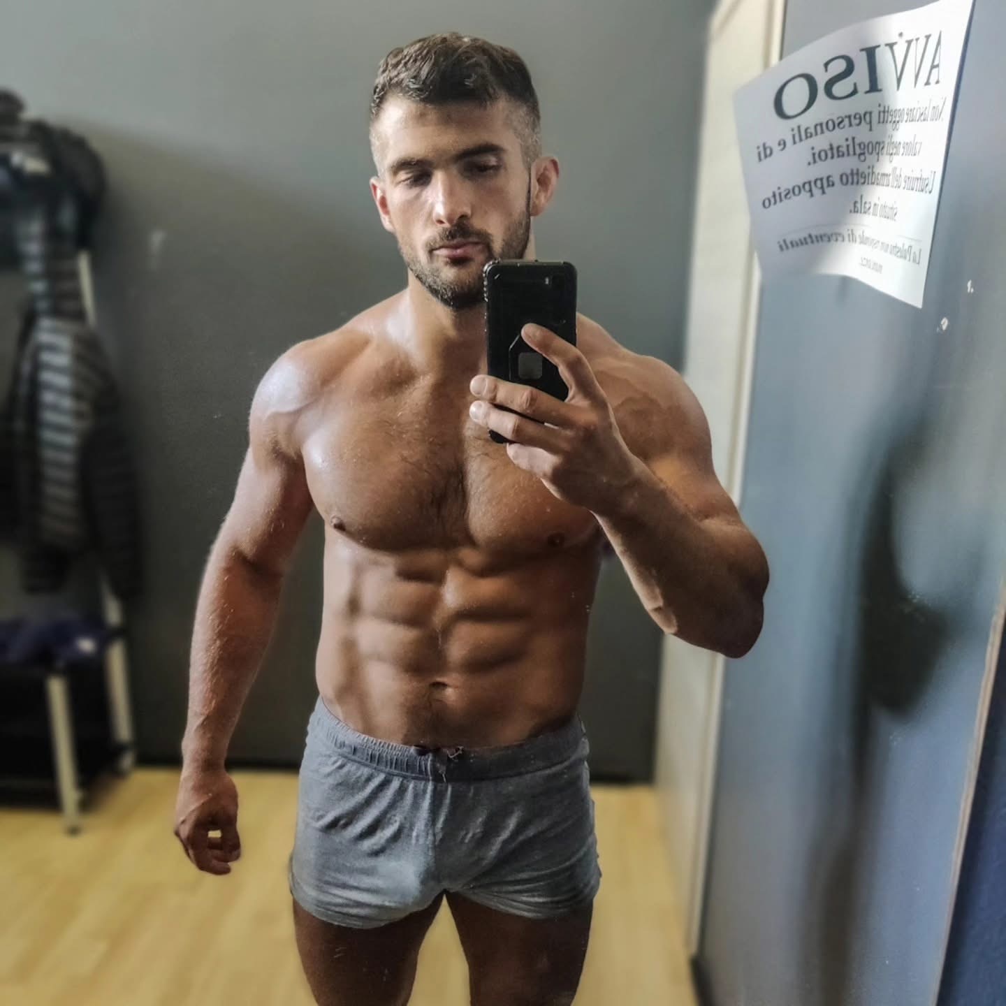 Eager Edoardo — Bulge Magazine